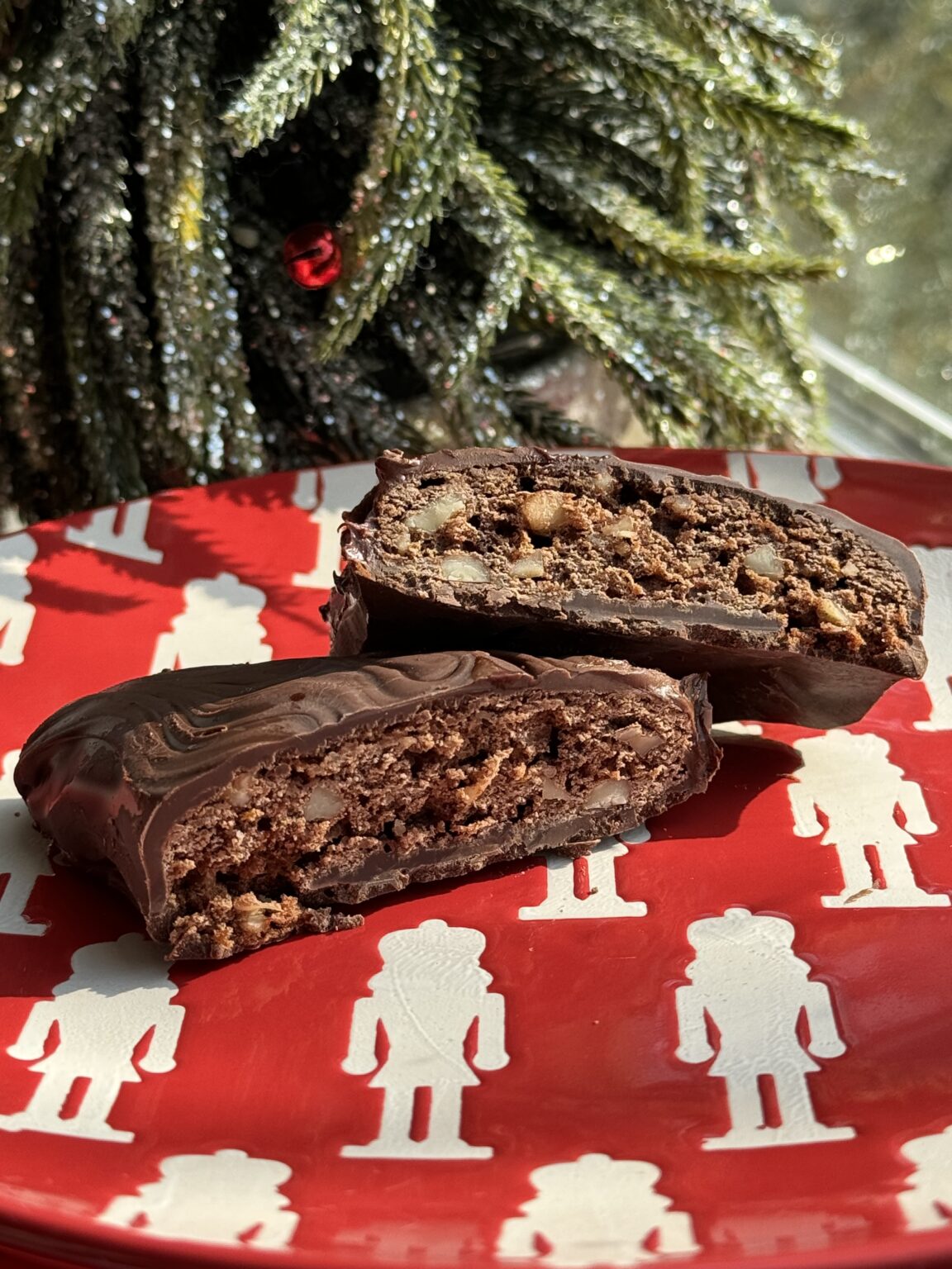Mostaccioli Napoletani (Italian Spice Cookie) - Frannie Loves Food