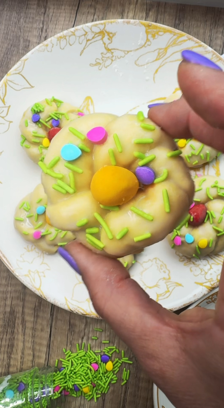Easter Cookies - Frannie Loves Food