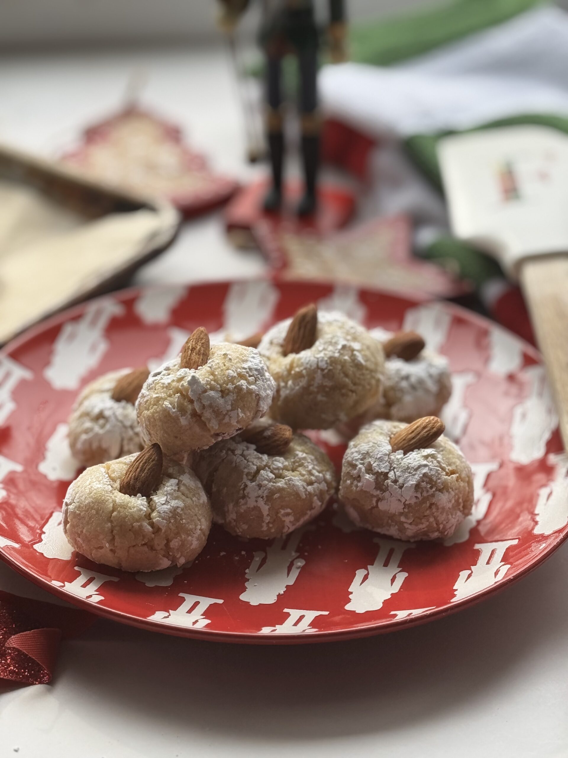 Italian Almond Cookies - Frannie Loves Food
