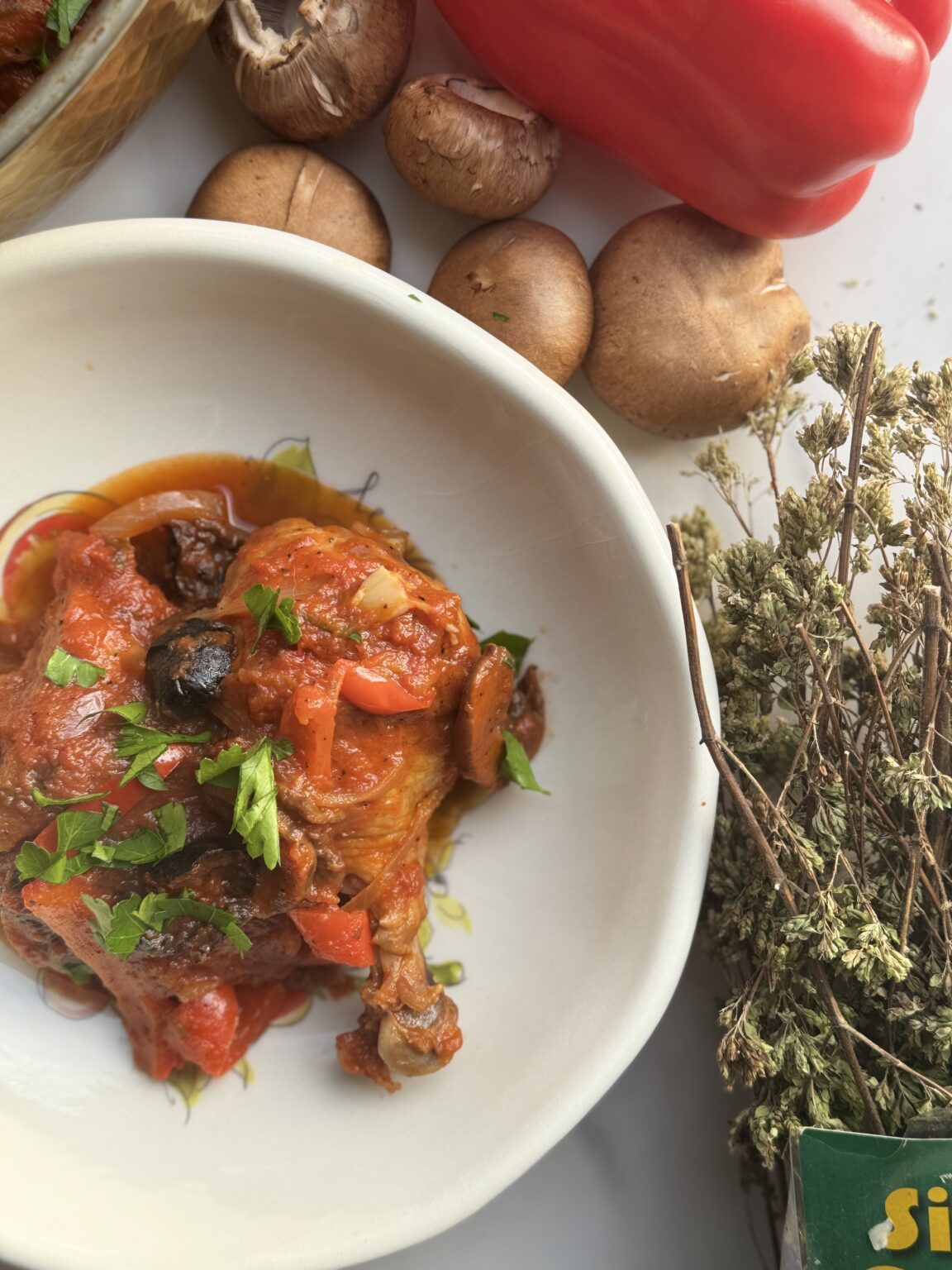 Chicken Cacciatore (Pollo alla Cacciatora) - Frannie Loves Food
